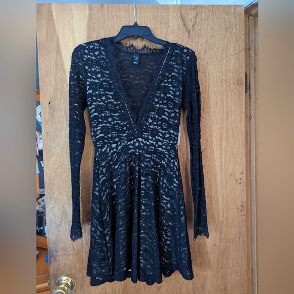 Dresses | Windsor Black Dress | Poshmark